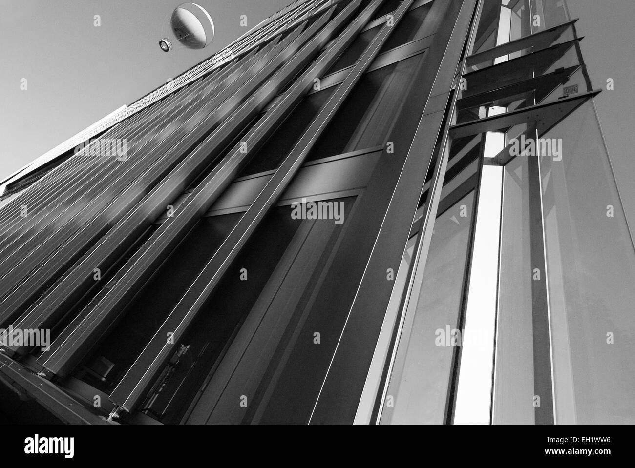 Close up of a building with modern architecture Stock Photo - Alamy