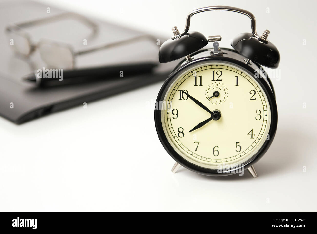 Ten to eight hi-res stock photography and images - Alamy