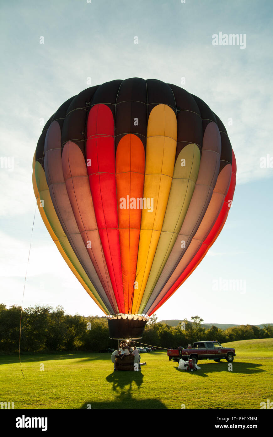 Ballon rides hi-res stock photography and images - Alamy