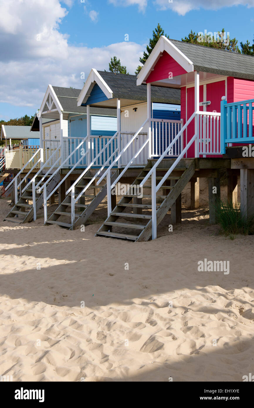 Beach hut at the seaside Stock Photo - Alamy