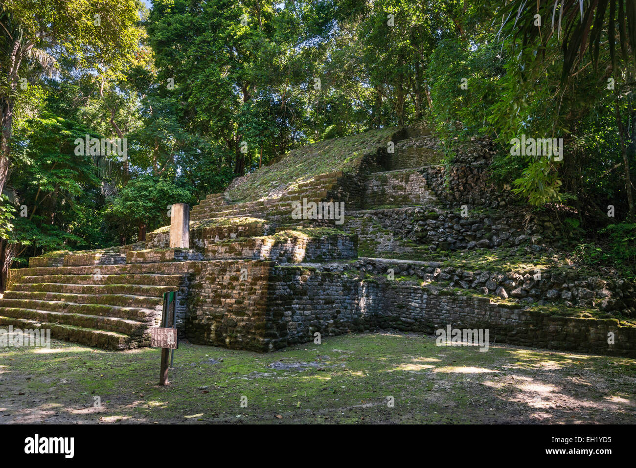 Mayan village belize hi-res stock photography and images - Alamy