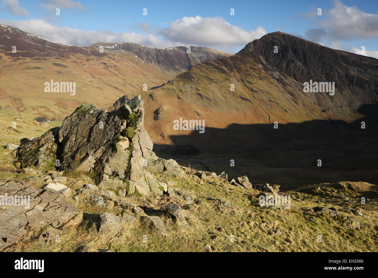 Fleetwith Pike Gatesgarth and Dale Head from climb to High Crag ...