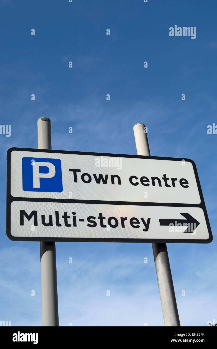 signs for town centre parking and multi-storey car park, putney, london ...