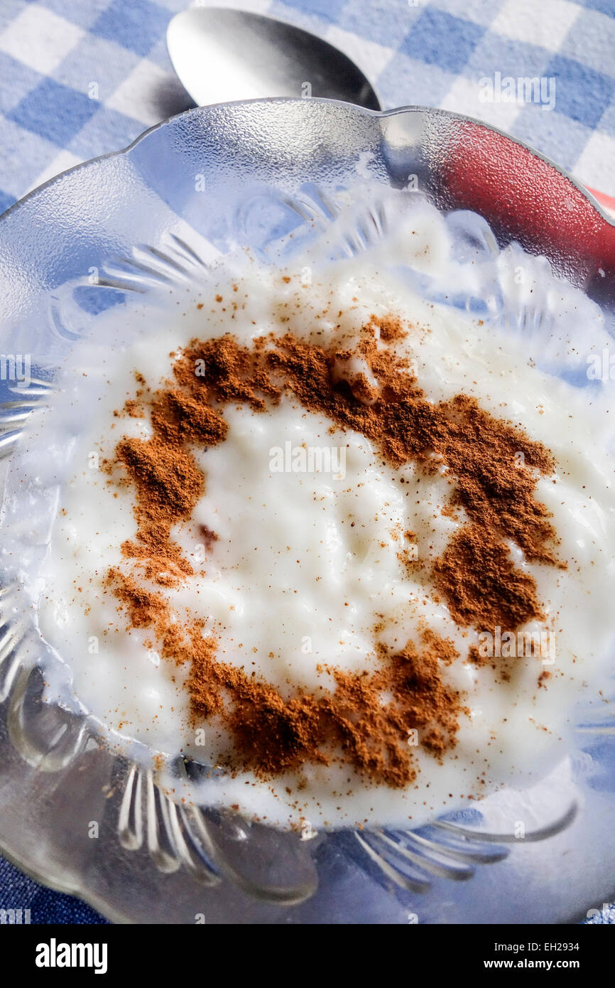 Greek Cuisine.Traditional Rizogalo Rice Pudding Stock Photo - Alamy