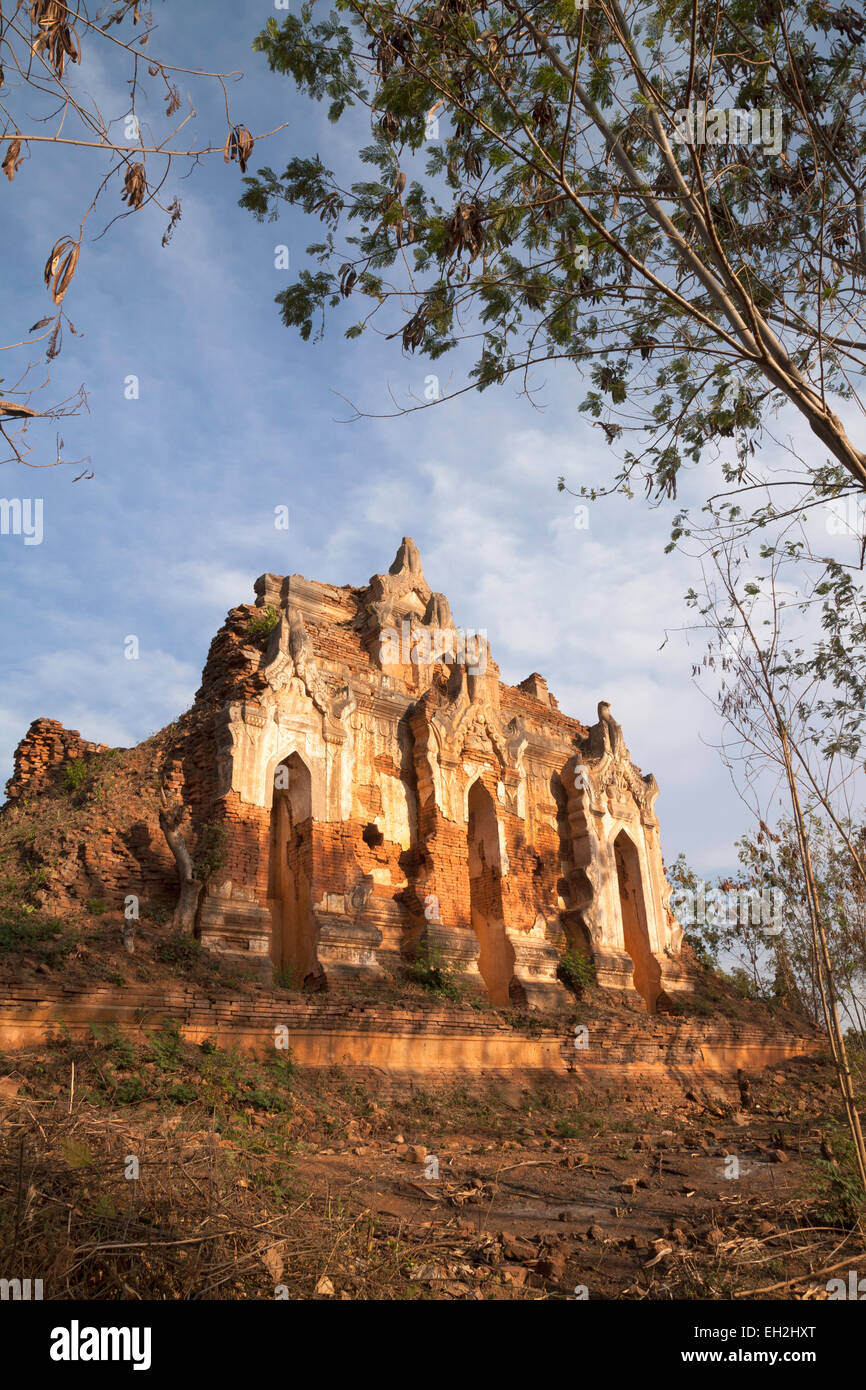 Ruined temple at the ancient Inlay Shwe Inn Tain pagodas, Inle Lake ...