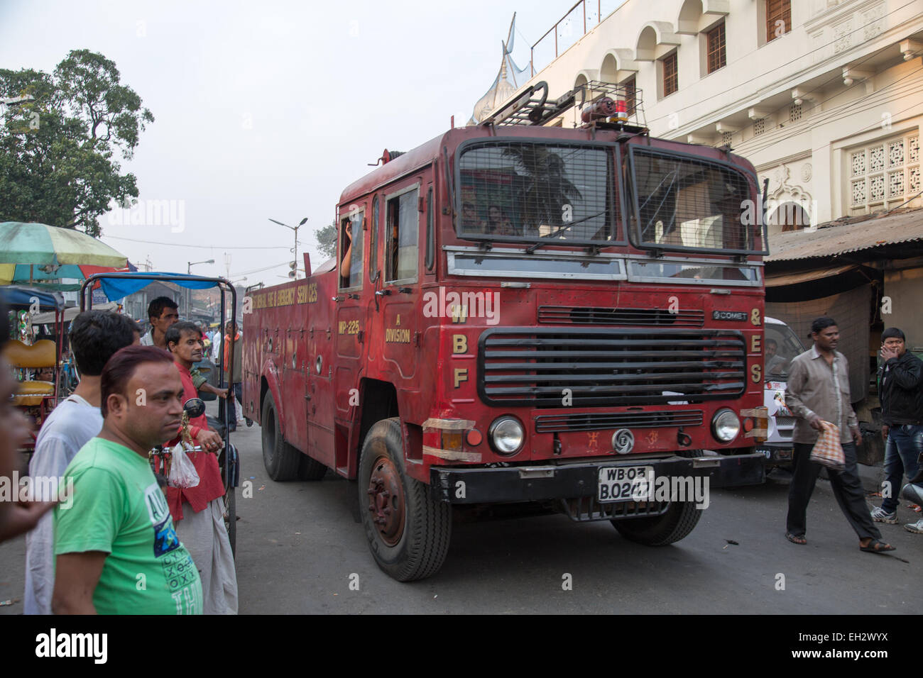 Fire engine Kolkata Stock Photo - Alamy
