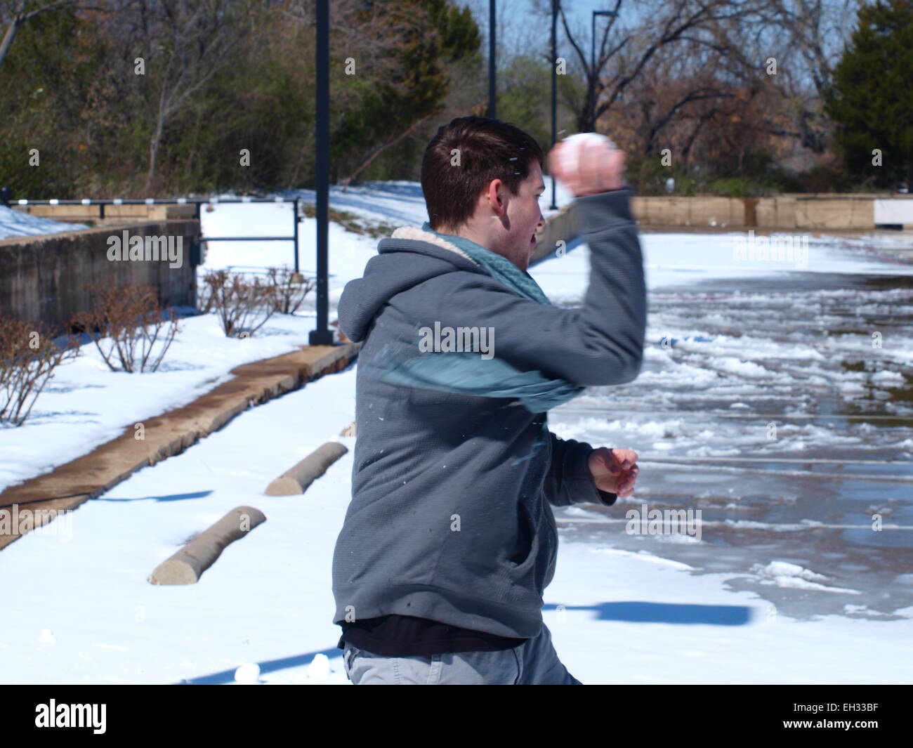 Dallas Snow and Snowball Fight Stock Photo - Alamy