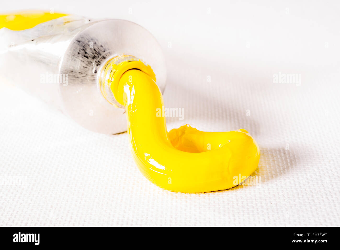 Colour tube paint hi-res stock photography and images - Alamy