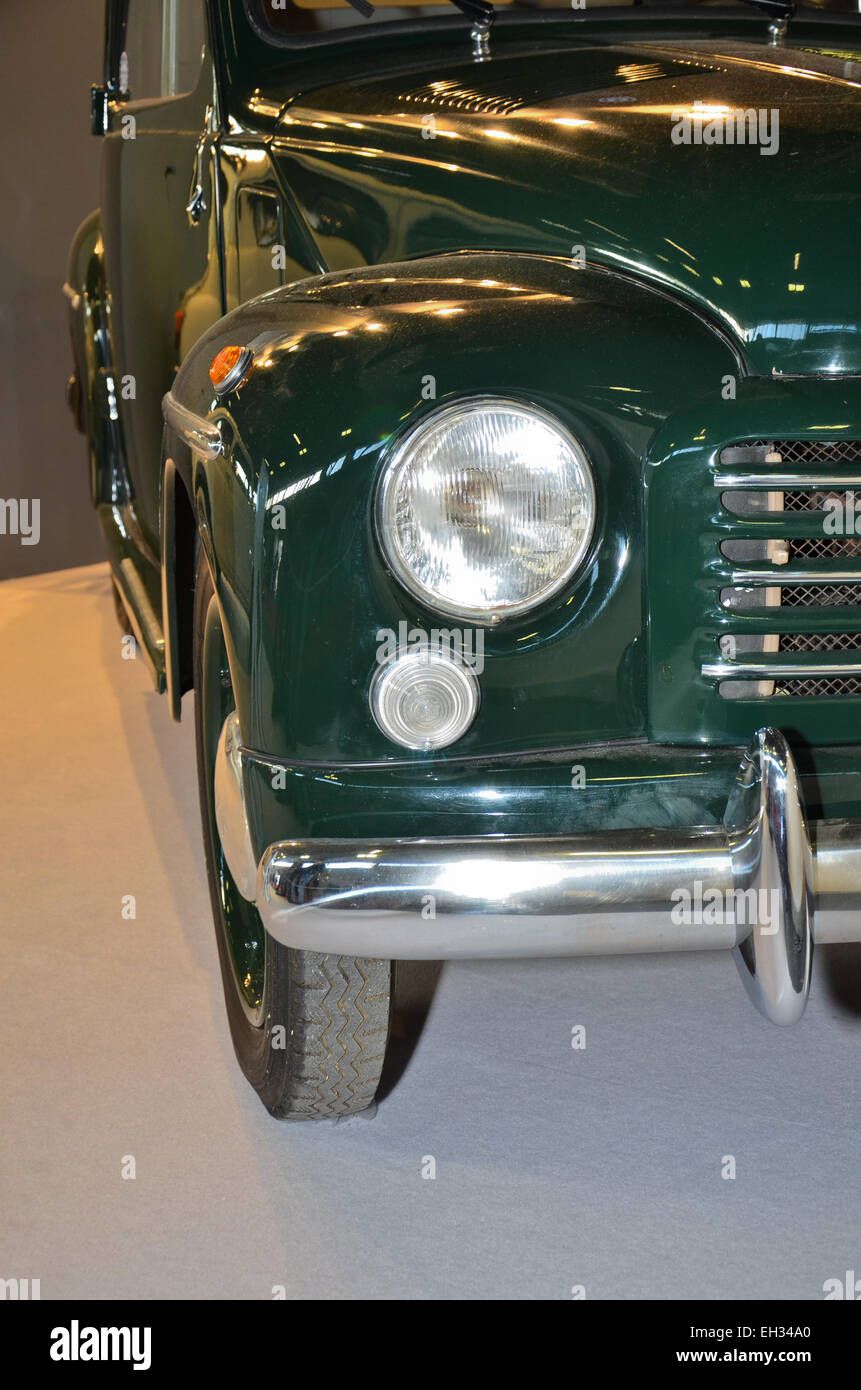 Car industry history hi-res stock photography and images - Alamy