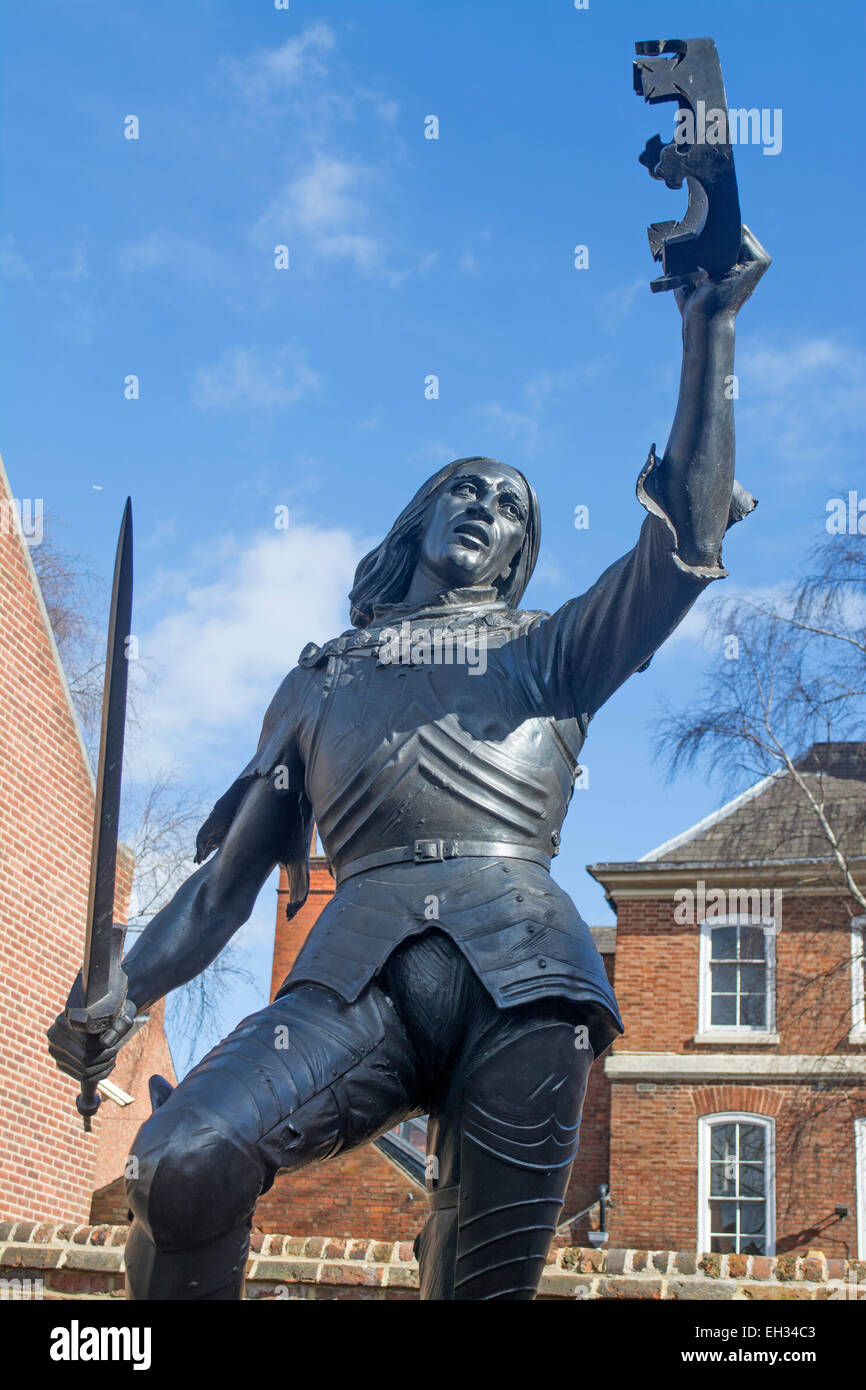 Relocated Statue of King Richard III in the Cathedral Gardens outside ...