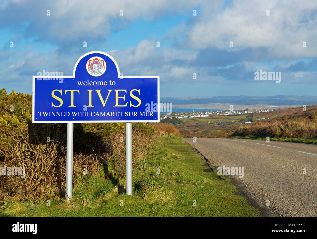 Sign for St Ives, Cornwall, England UK Stock Photo - Alamy