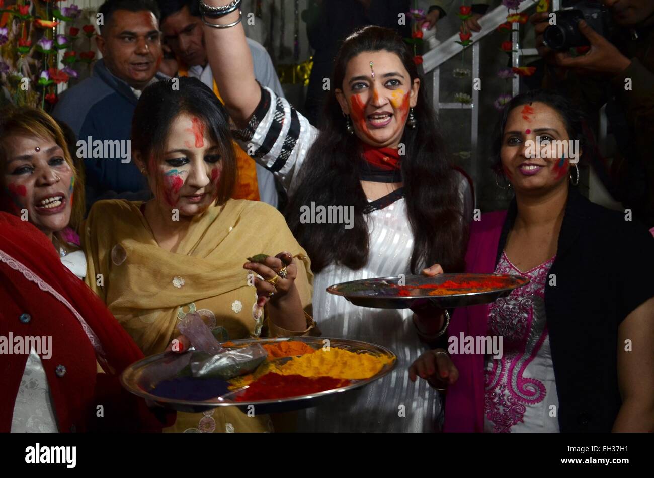 Pakistani hindus hi-res stock photography and images - Alamy