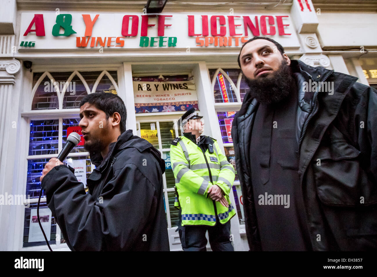 Abu rumaysah hi-res stock photography and images - Alamy