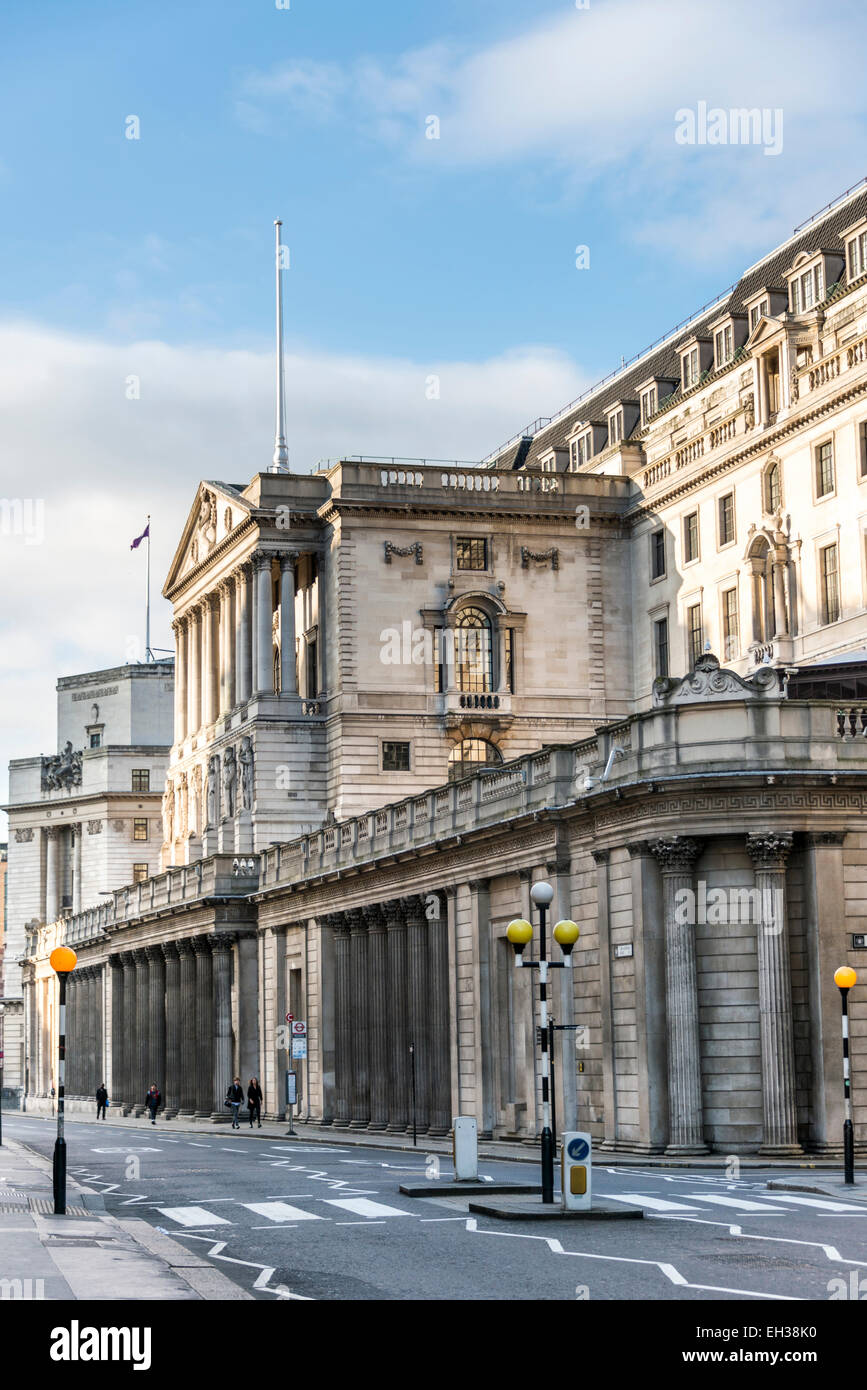 Old lady of threadneedle street hi-res stock photography and images - Alamy