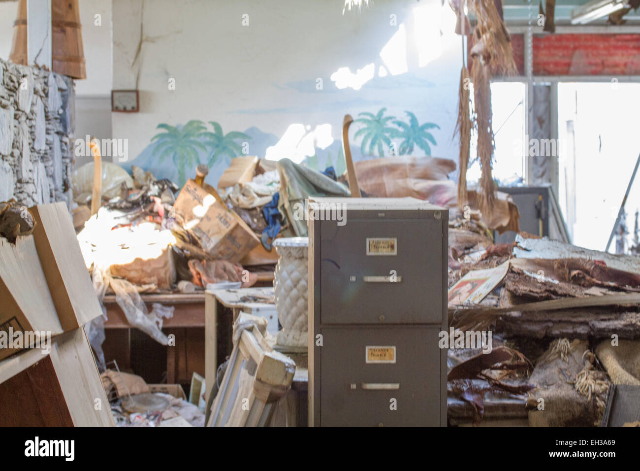 Old derelict office building hi-res stock photography and images - Alamy