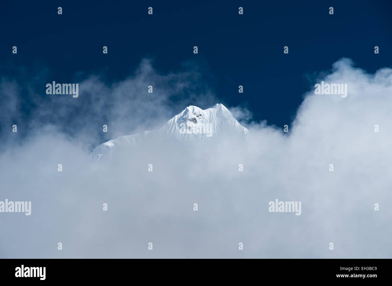 Hidden himalayas hi-res stock photography and images - Alamy