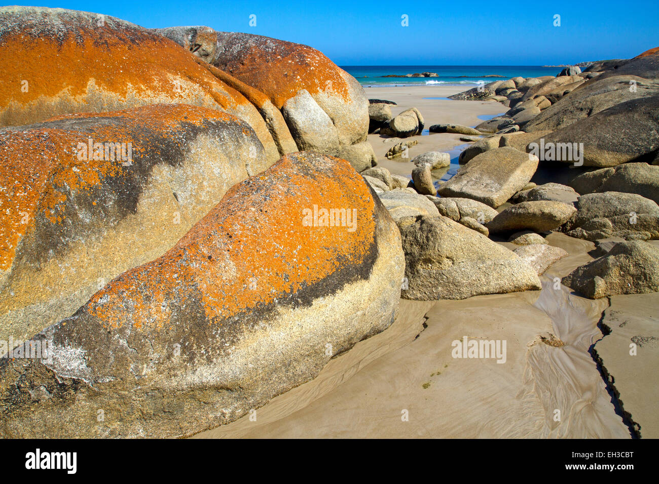 Rocky coastline on Three Hummock Island Stock Photo - Alamy