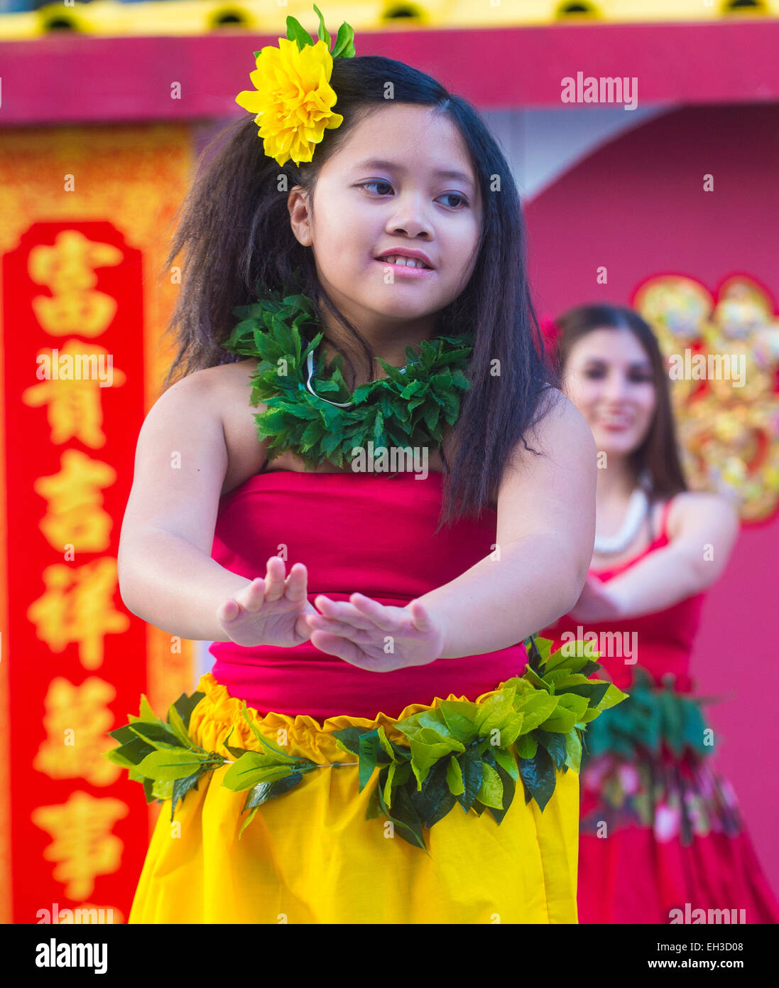 Tahitian ethnicity hi-res stock photography and images - Alamy