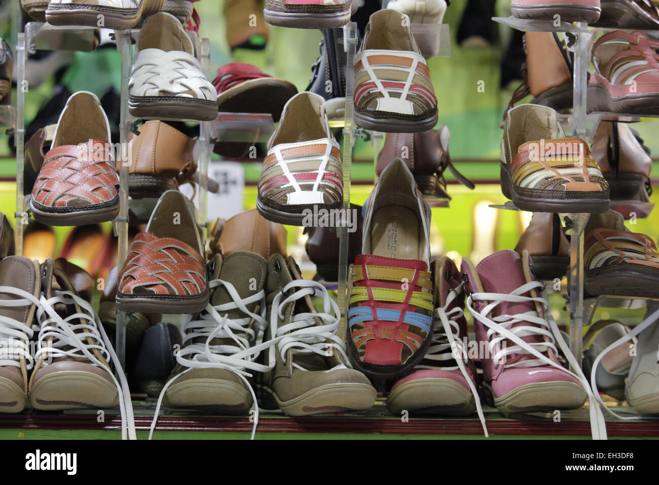 Shoes ads shoes hi-res stock photography and images - Alamy