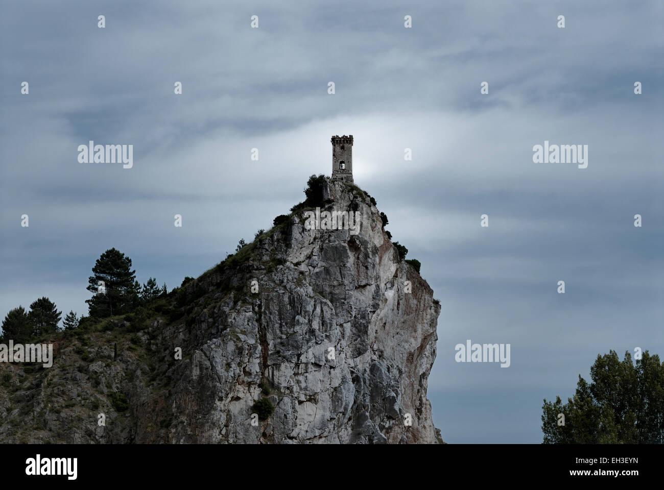 Medieval watch tower hi-res stock photography and images - Alamy