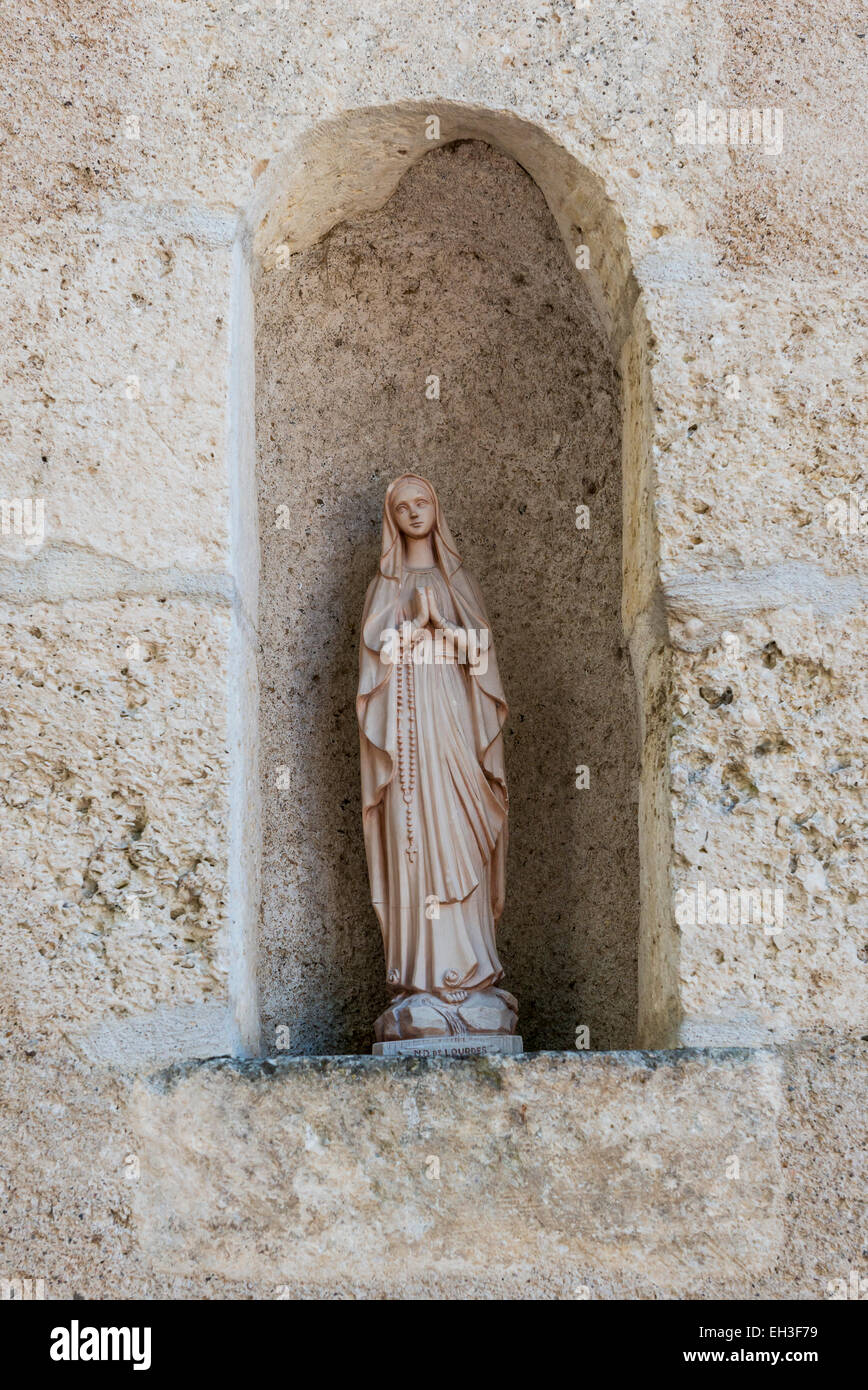 Maria statue hi-res stock photography and images - Alamy