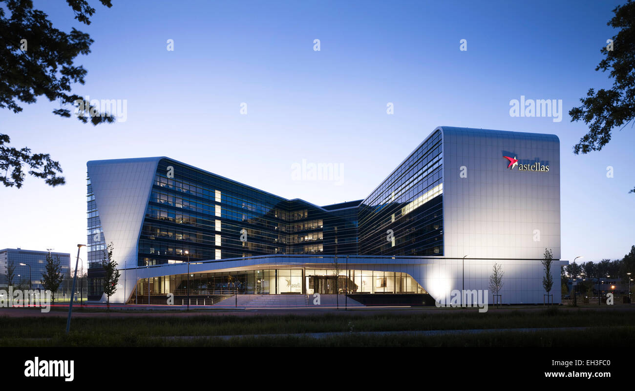 Astellas offices mirai house leiden hi-res stock photography and images ...