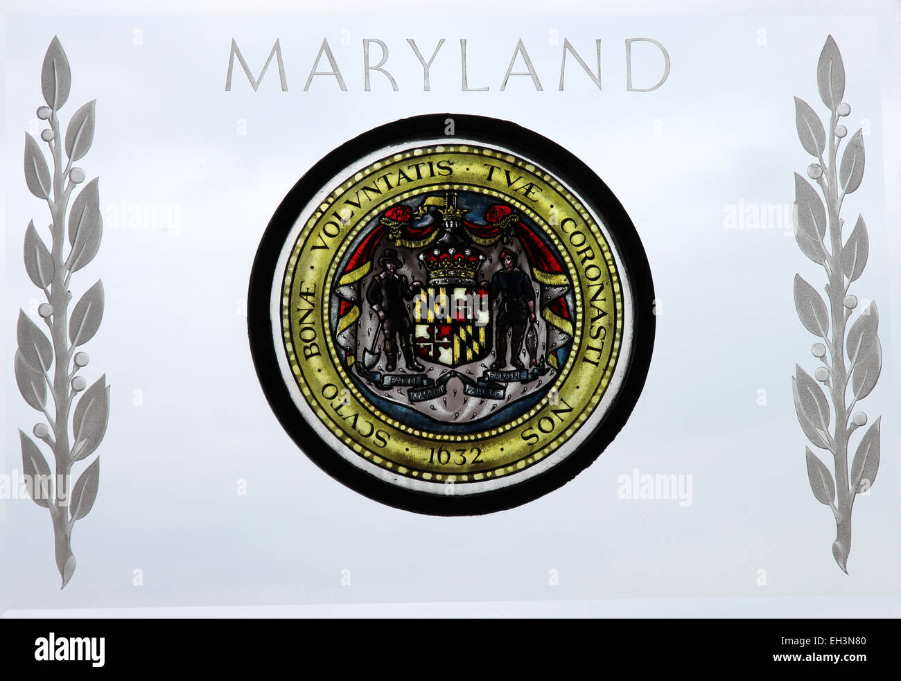 Circular emblem etched hi-res stock photography and images - Alamy