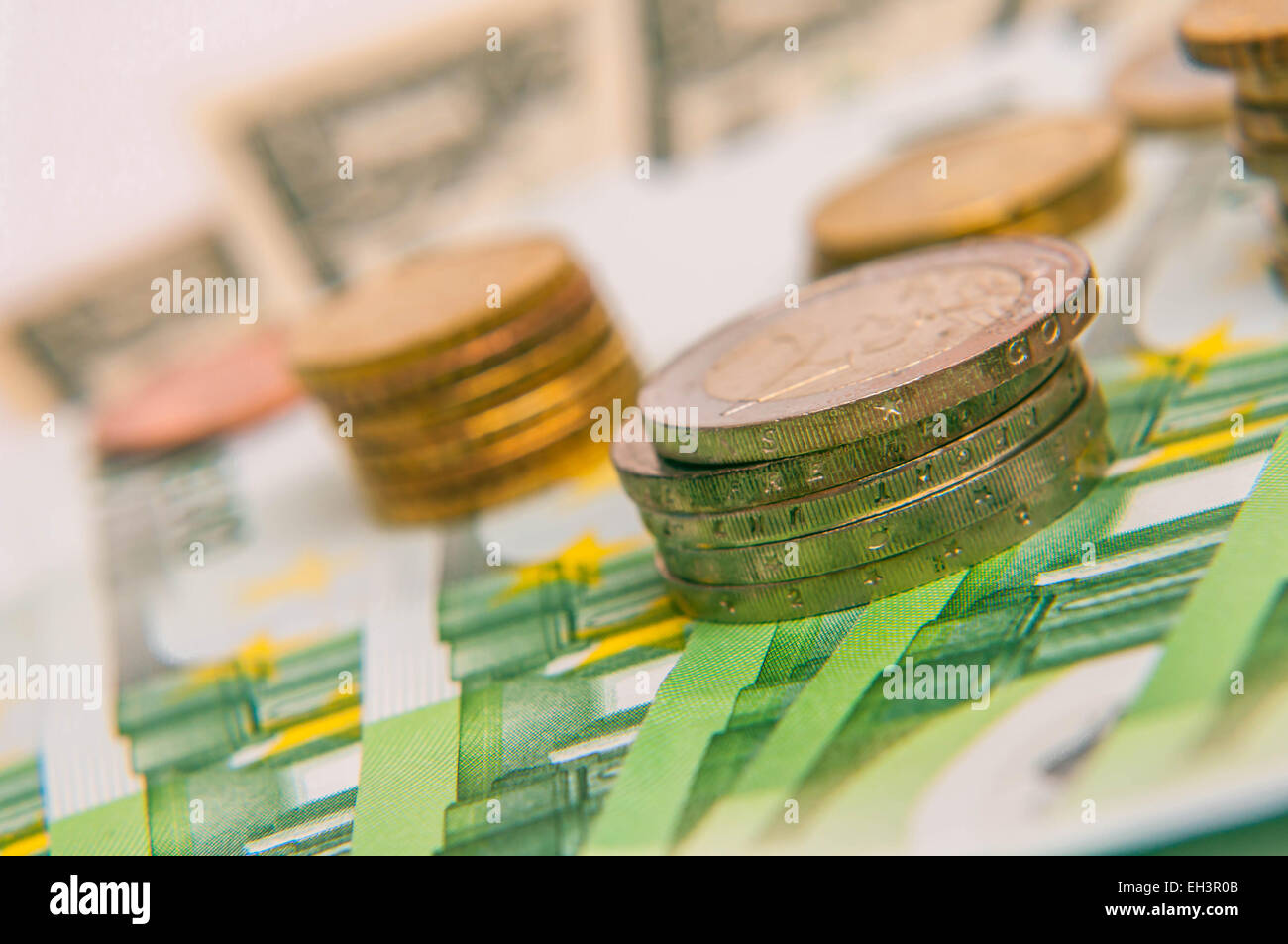 a tower of Euro coins, banknote, European currency Stock Photo - Alamy