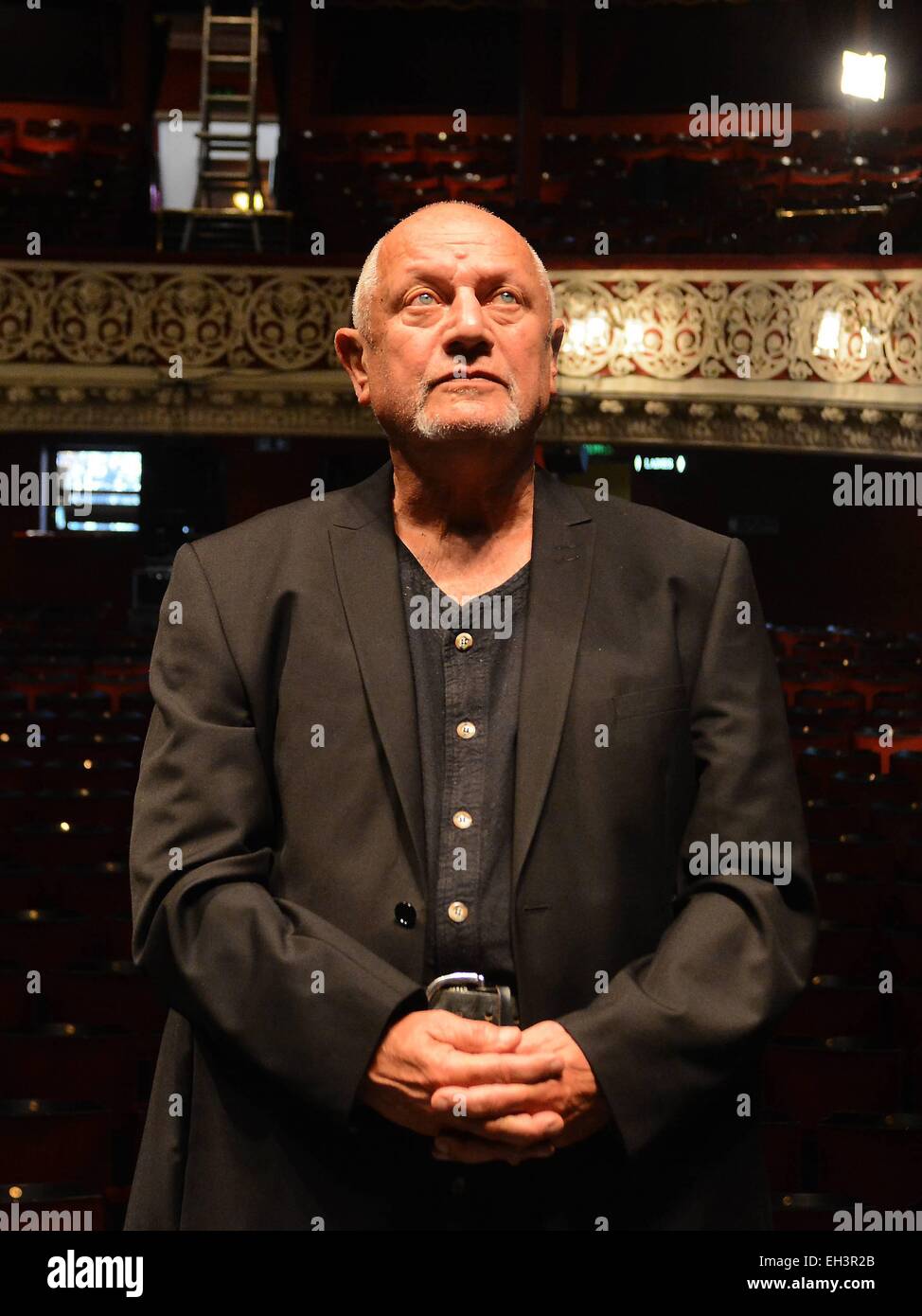 Steven berkoff theatre hi-res stock photography and images - Alamy