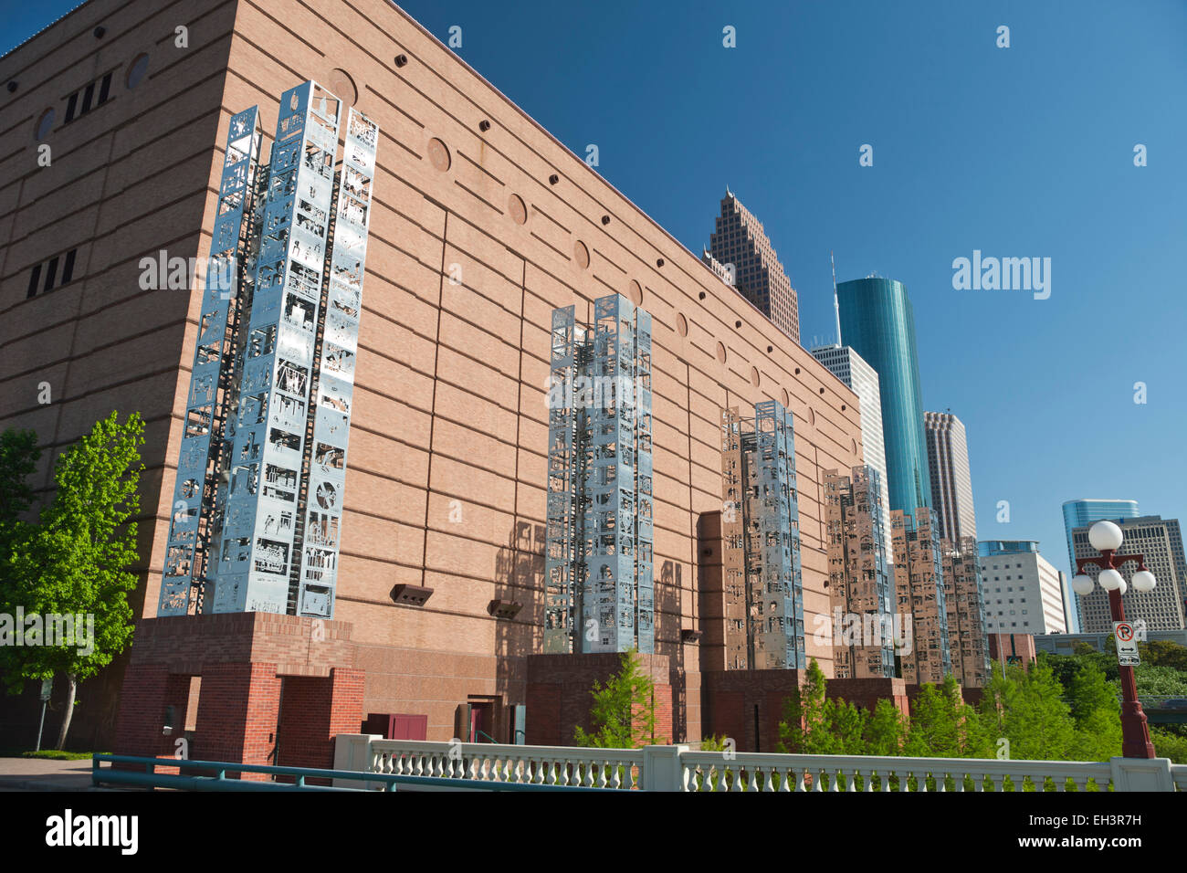 GUS WORTHAM THEATER CENTER (©MORRIS ARCHITECTS 1987) SESQUICENTENNIAL ...