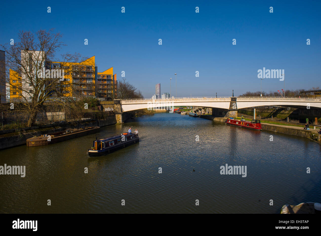 Lea Bridge Road High Resolution Stock Photography and Images - Alamy
