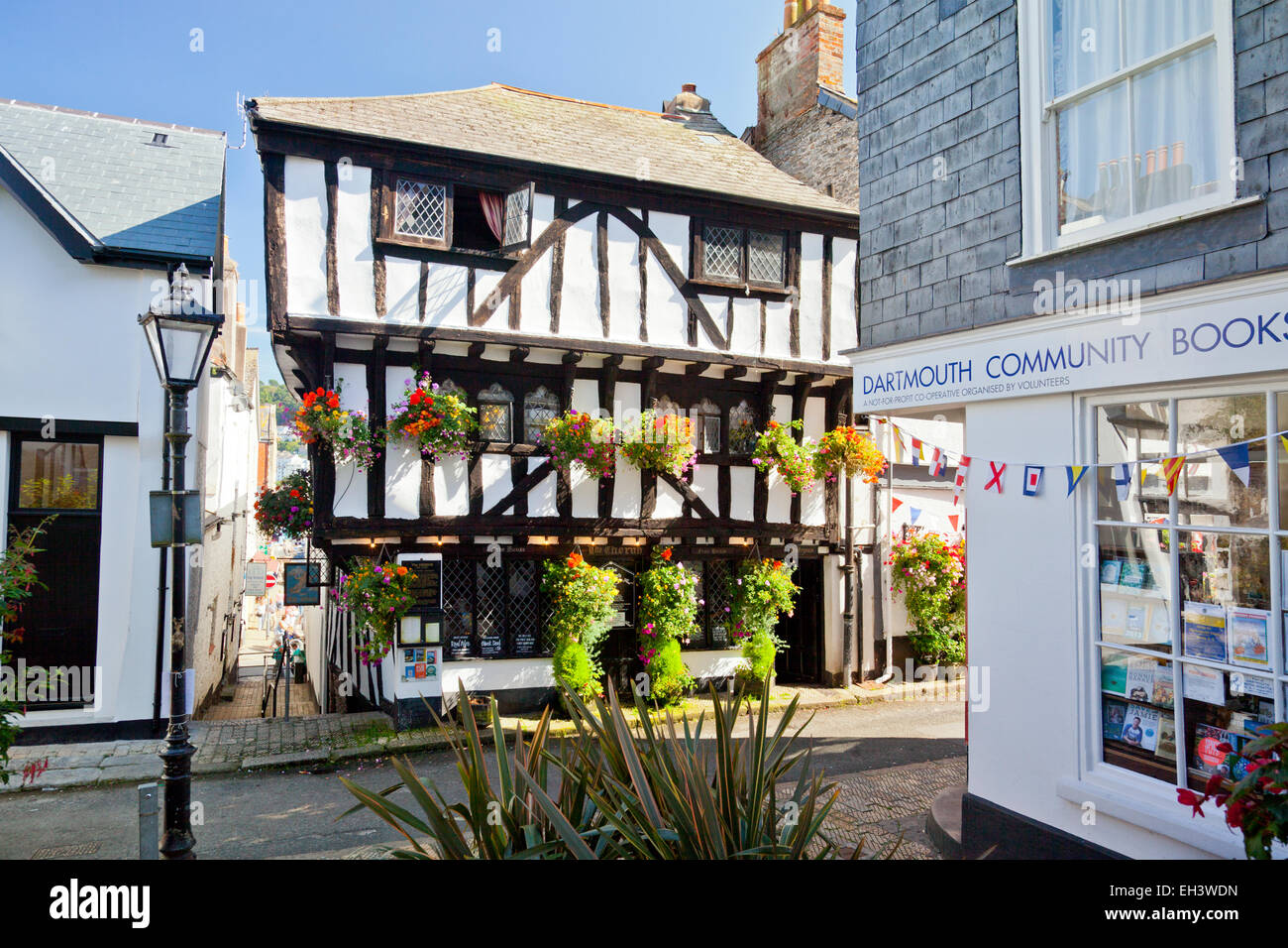 The cherub inn dartmouth hi-res stock photography and images - Alamy