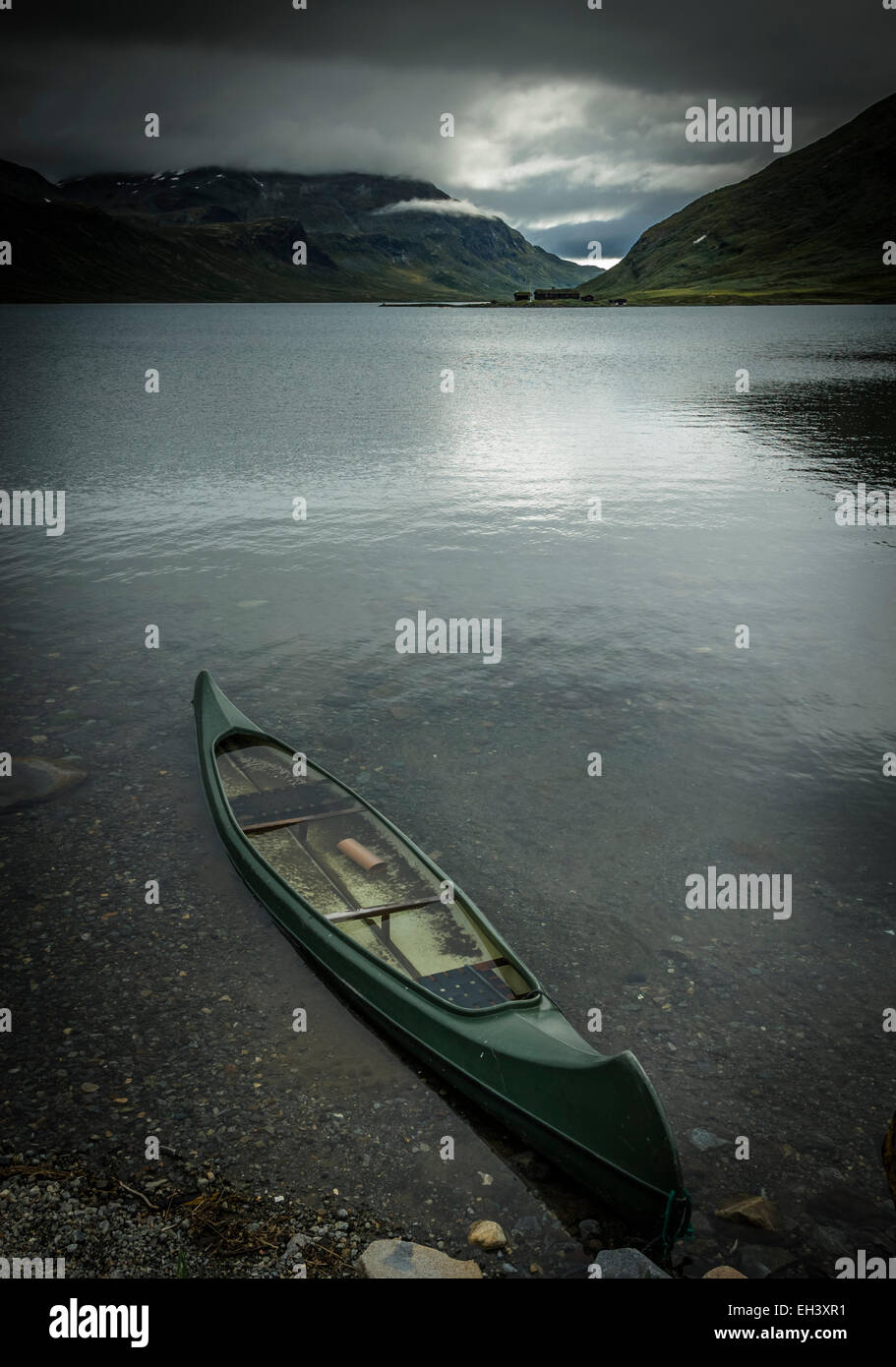 Going nowhere - sunken kayak at Eidsbugarden, Jotunheimen, Norway Stock ...