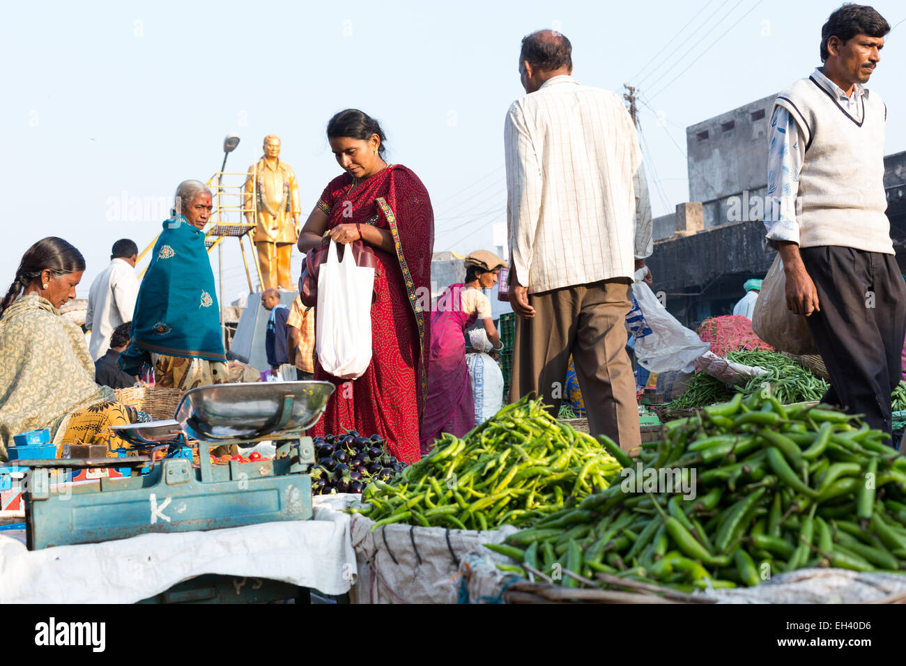 vegetable market in india Stock Photo - Alamy