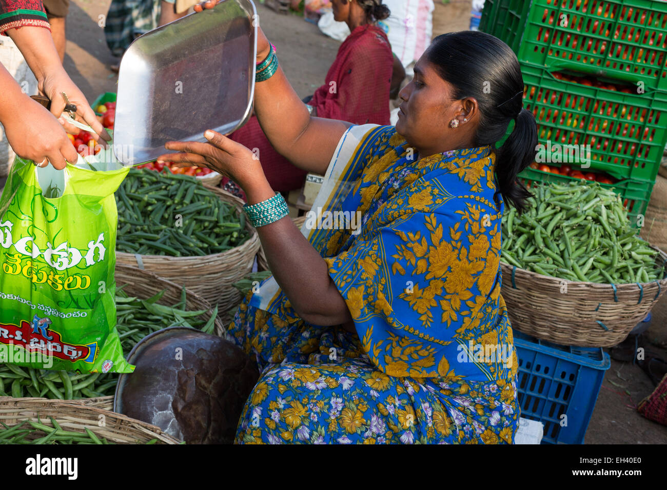 Women Workers In India High Resolution Stock Photography and Images - Alamy