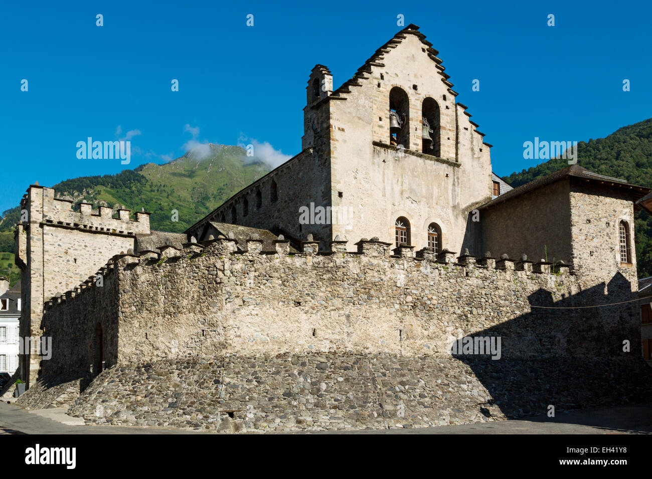 Saint andre france pyrenees hi-res stock photography and images - Alamy