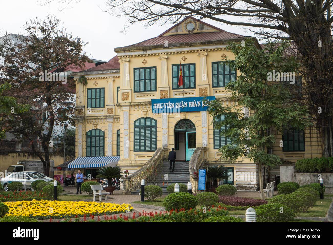 Colonial,power,from,France,Yellow, French, colonial, building, in ...