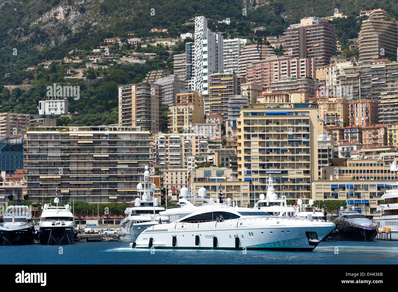 Principality of Monaco, Monaco, yachts at dock in Port Hercule Stock ...