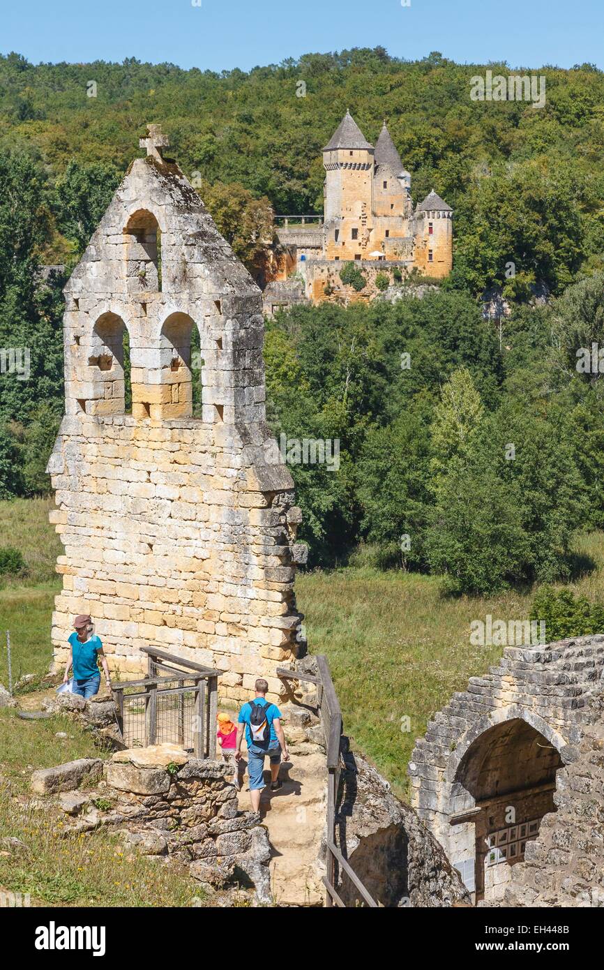 Laussel castle hi-res stock photography and images - Alamy