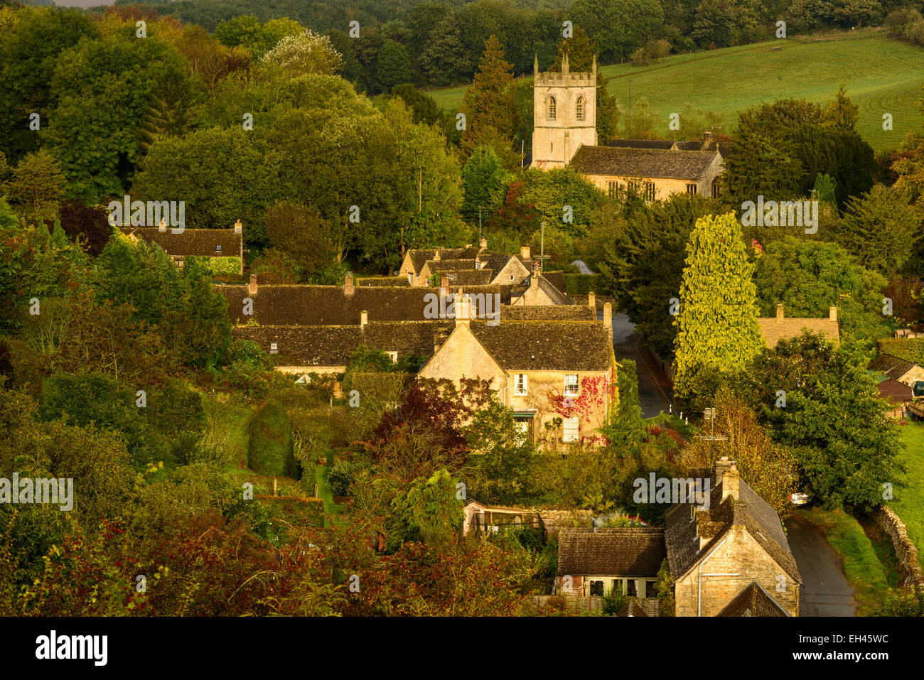 Cotswold village of Naunton in Gloucestershire, UK Stock Photo - Alamy