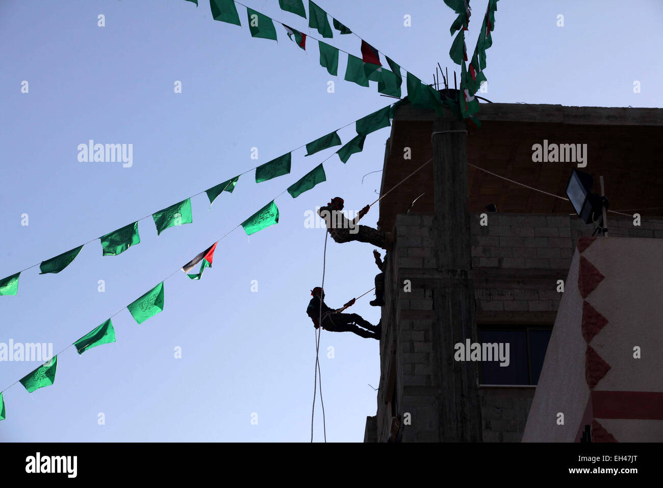 Bureij, Gaza Strip, Palestinian Territory. 6th Mar, 2015. Palestinian ...
