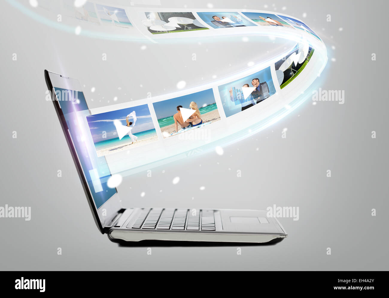 Laptop video player hi-res stock photography and images - Alamy
