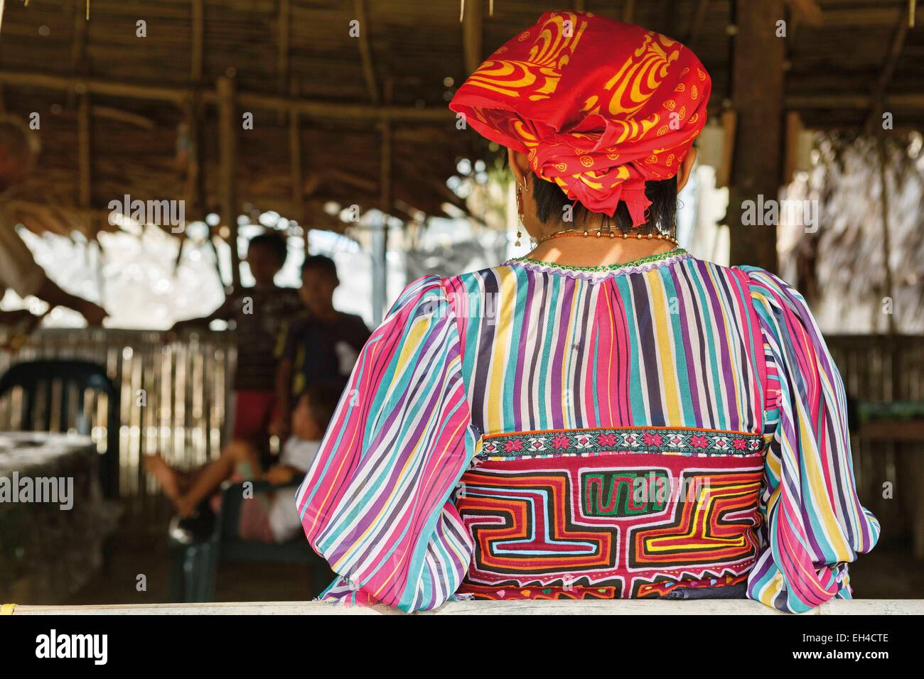 Panama, San Blas archipelago, Kuna Yala, Kunas indigenous community ...