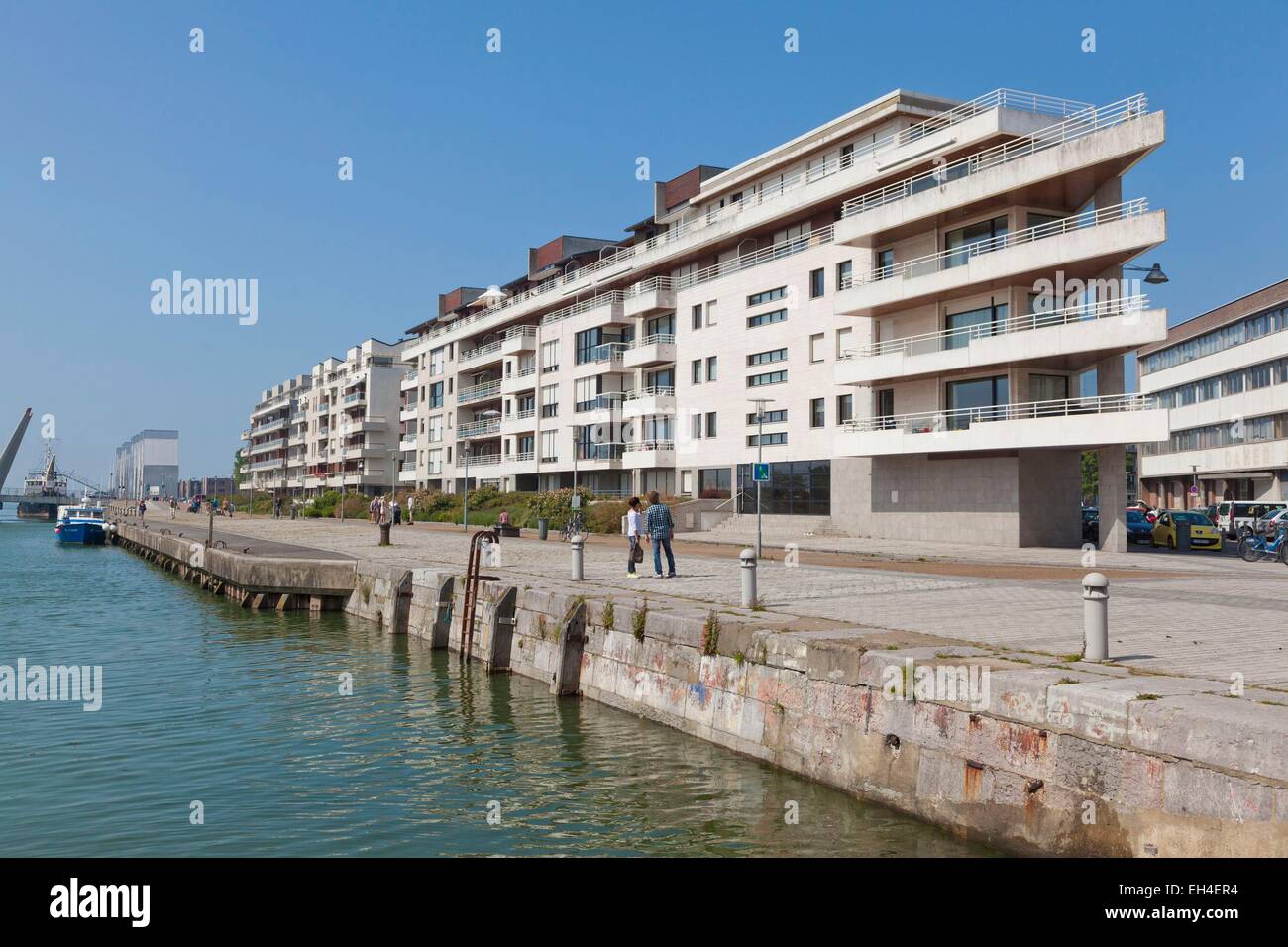 English dock hi-res stock photography and images - Alamy