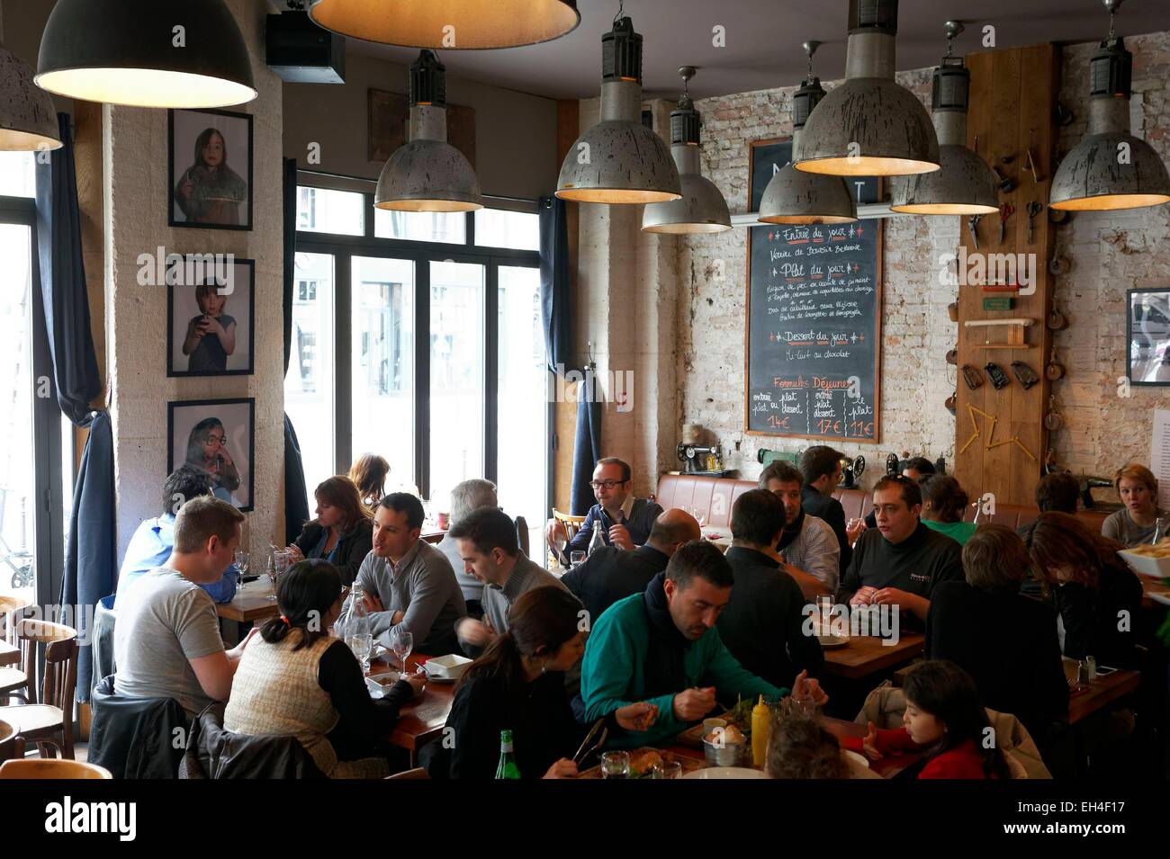 France, Paris, La Penderie restaurant Stock Photo - Alamy