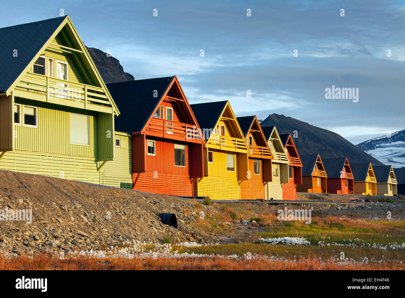 Colourful wooden houses in the settlement Longyearbyen in summer ...