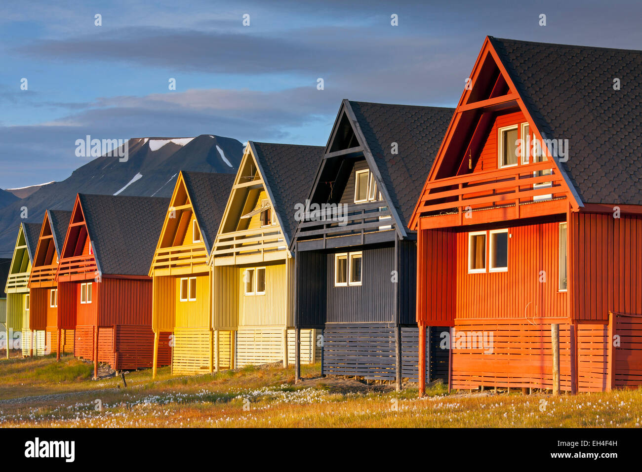 Colourful wooden houses in the settlement Longyearbyen in summer ...