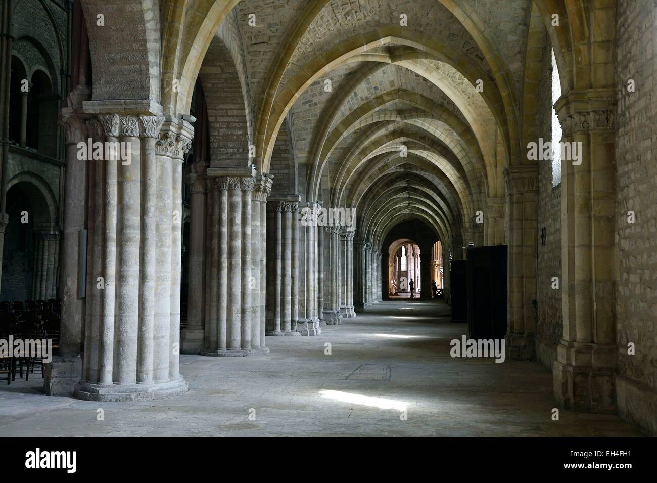 Basilica st remi architecture hi-res stock photography and images - Alamy