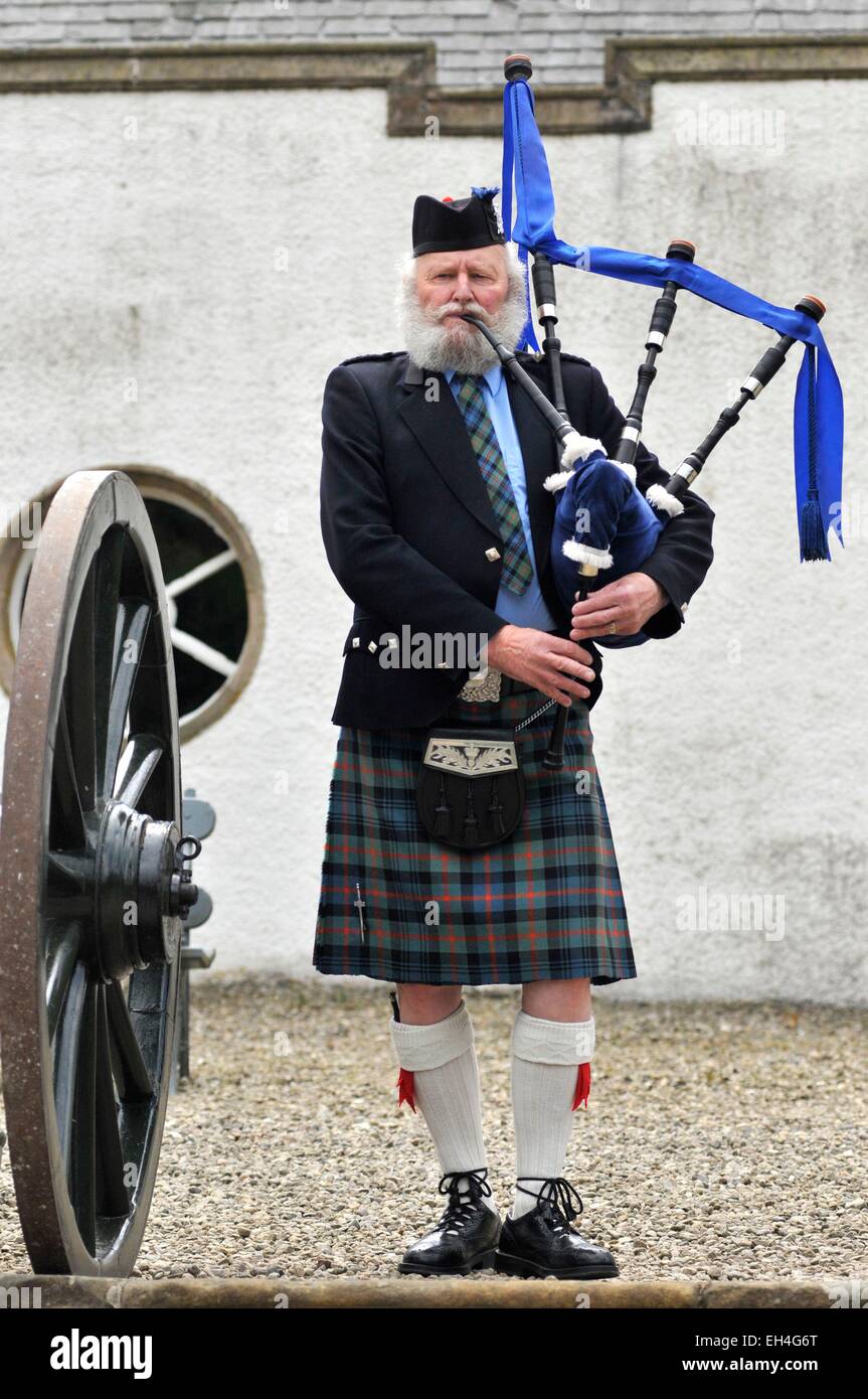 United Kingdom, Scotland, Pitlochry, Blair castle, castle, bagpipe ...