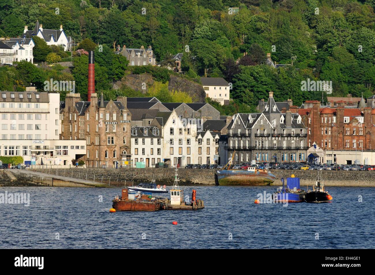 United Kingdom, Scotland, Oban, view of the city from the sea, port ...